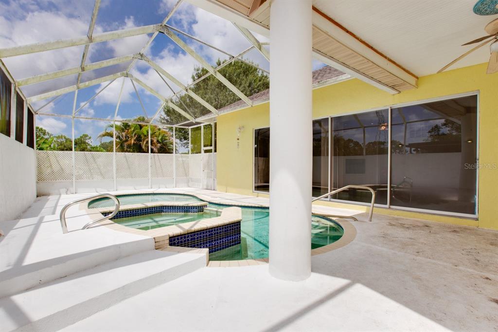Luxury Pool Home on Golf Course – Florida Home Solutions